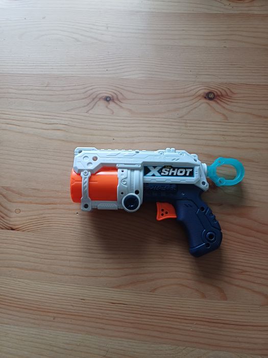 Pistola xshot nerf gun Massamá E Monte Abraão • OLX.pt