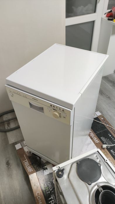 Посудомийна машина: 1 600 грн. - Посудомоечные машины Славута на Olx