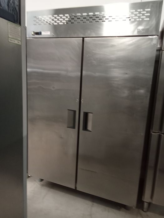 Armario vertical inox Ferreiras • OLX.pt