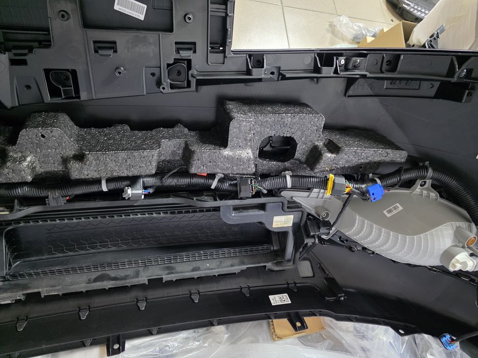 Бампер Hyundai Ioniq 5 Іонік Ионик Іоник Ионік разборка розборка шрот ...