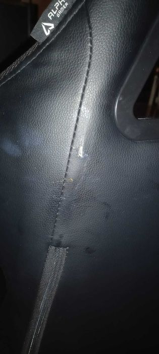 Cadeira Gaming Alpha Gamer Cygnus RGB até 130 kg - Preto Chafé • OLX ...