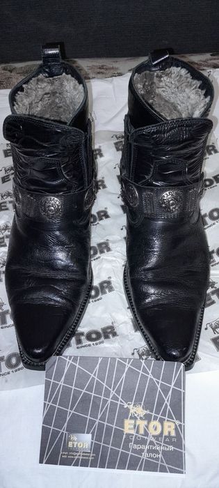 Шкіряні зимові козаки Etor: 1 900 грн. - Напівчеревики Славута на Olx