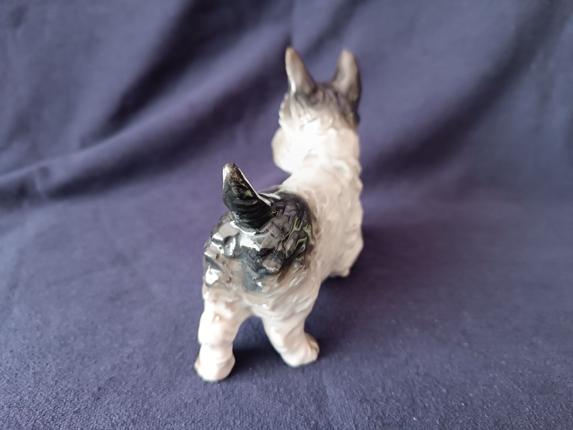 Porcelana figurka psa Terrier Łódź Bałuty • OLX.pl Porcelana figurka psa Terrier Łódź Bałuty • OLX.pl