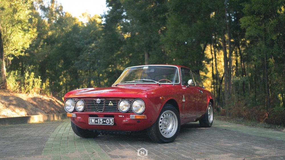 Alfa Romeo 2000 GT Veloce Bucelas • OLX.pt