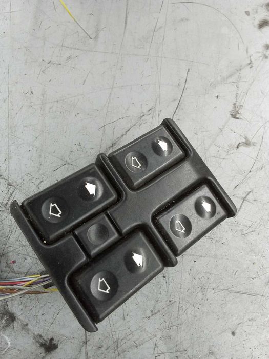 Przełącznik Szyb BMW E32 E34 Toruń • OLX.pl