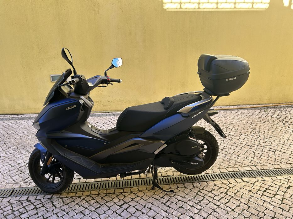 Mota Keeway Vieste 125cc Nazaré • OLX.pt