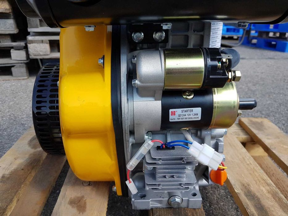 Silnik diesla HR192 FDE 12 KM do zagęszczarki wałek 25,4 mm Warszawa ...