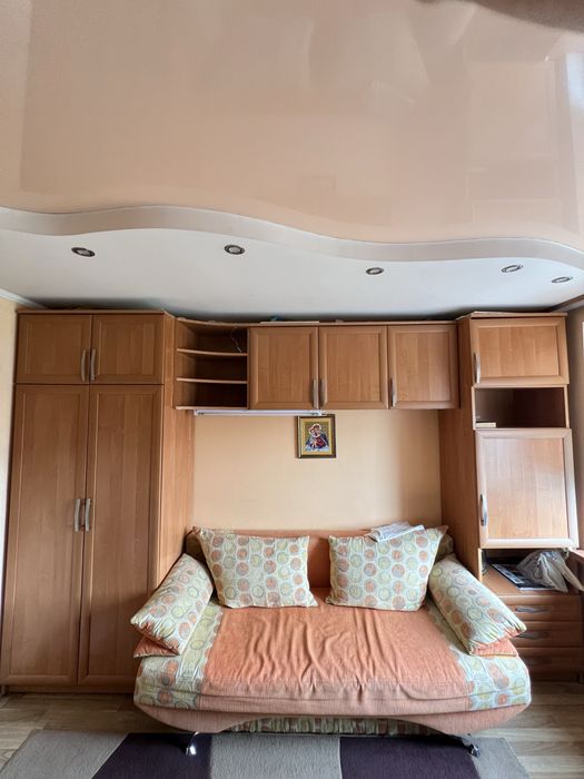 Стінка з диваном компютерний стіл 7 500 грн Меблі для вітальні Львів на Olx