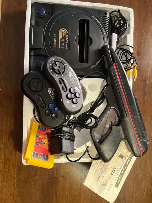 Consola Famicom clone terminator Charneca De Caparica E Sobreda • OLX ...