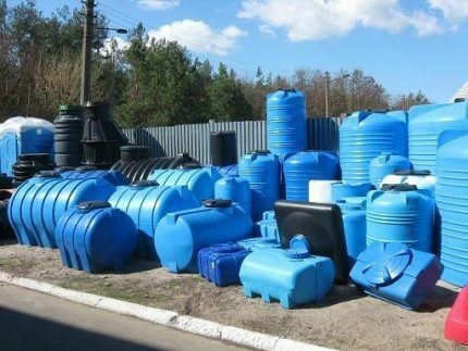 Баки для воды пластиковые: 500 грн. - Сад / город Харків на Olx