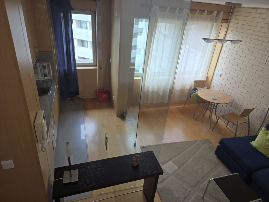 T0 Duplex / Edificio Studio Residence Arrábida Canidelo • OLX.pt