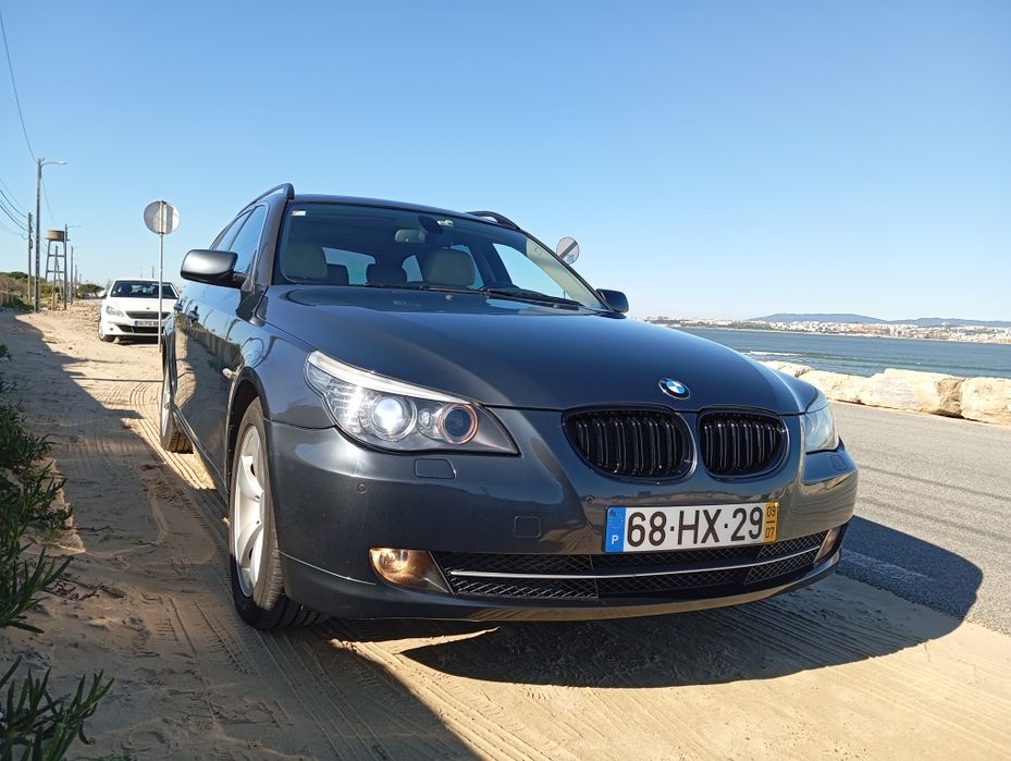 BMW e61 520d touring lci Costa Da Caparica • OLX.pt