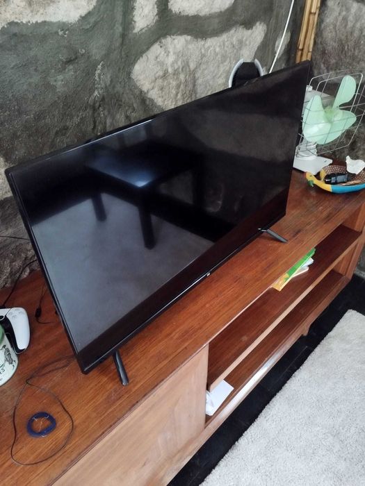 Smart TV LED HD Xiaomi 32" Cedofeita, Santo Ildefonso, Sé, Miragaia, São Nicolau E Vitória • OLX.pt