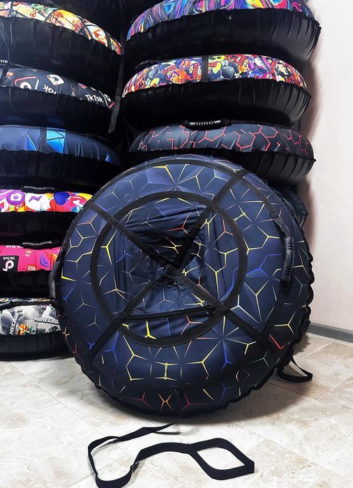 Надійний тюбінг надувний плюшка таблетка ватрушка санки тюбинг зимовий ...