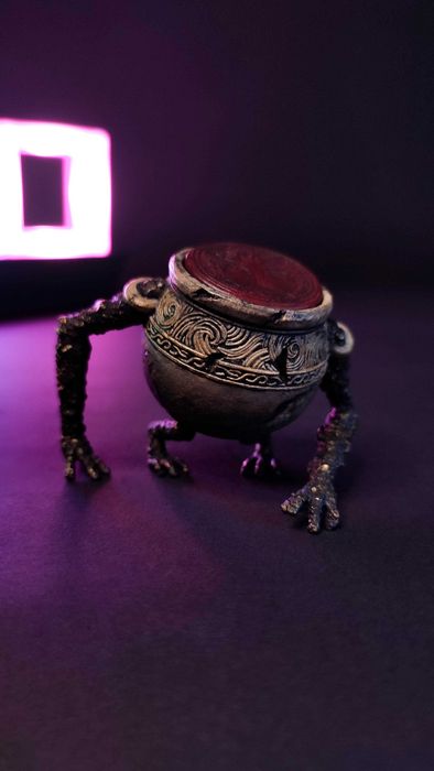 Фигурка Elden ring Iron Fist Alexander (Pot boy): 485 грн ...