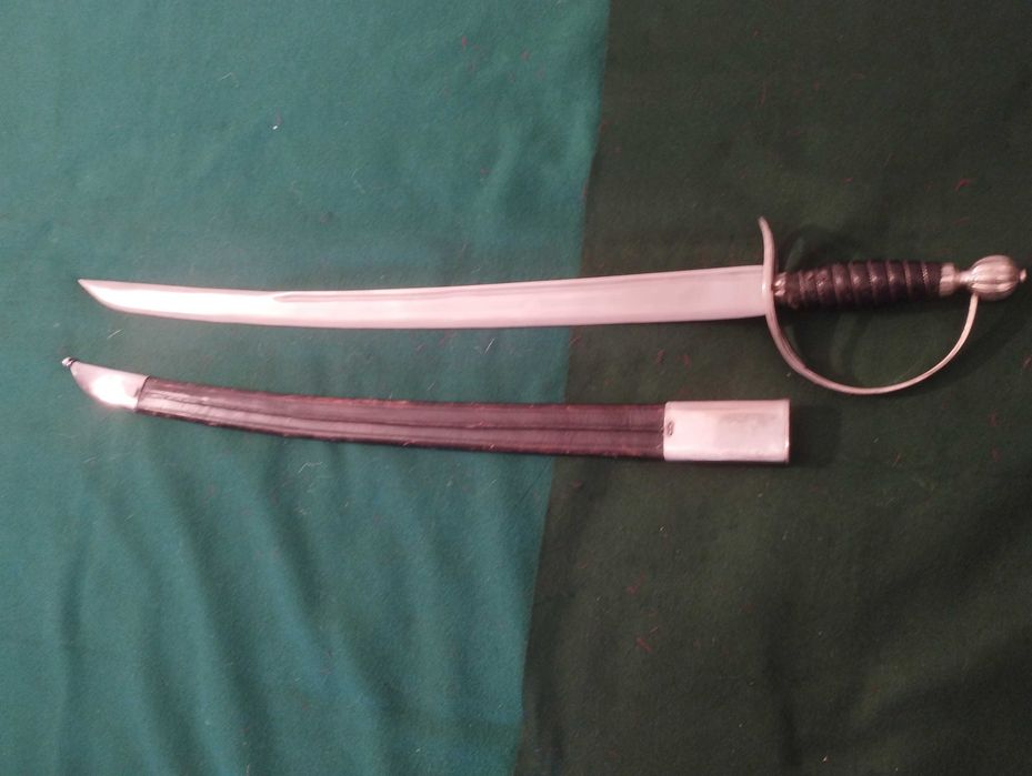 Sabre curto de oficial inglês, por volta de 1775/1780 Sintra (Santa ...