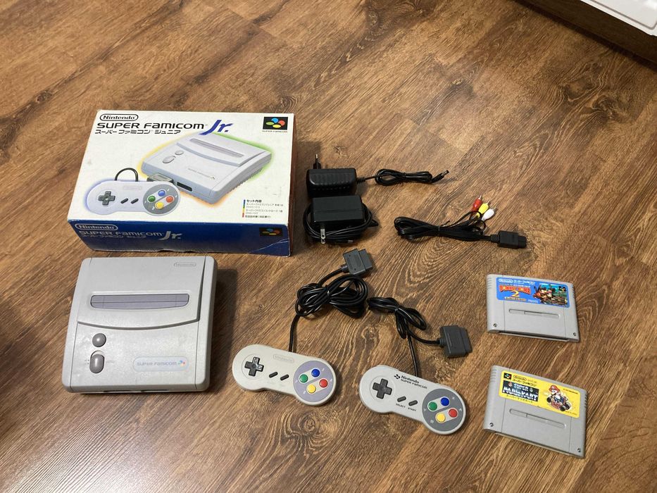 Nintendo Super Famicom Jr. (SHVC-101) w pudełku Bobowa • OLX.pl