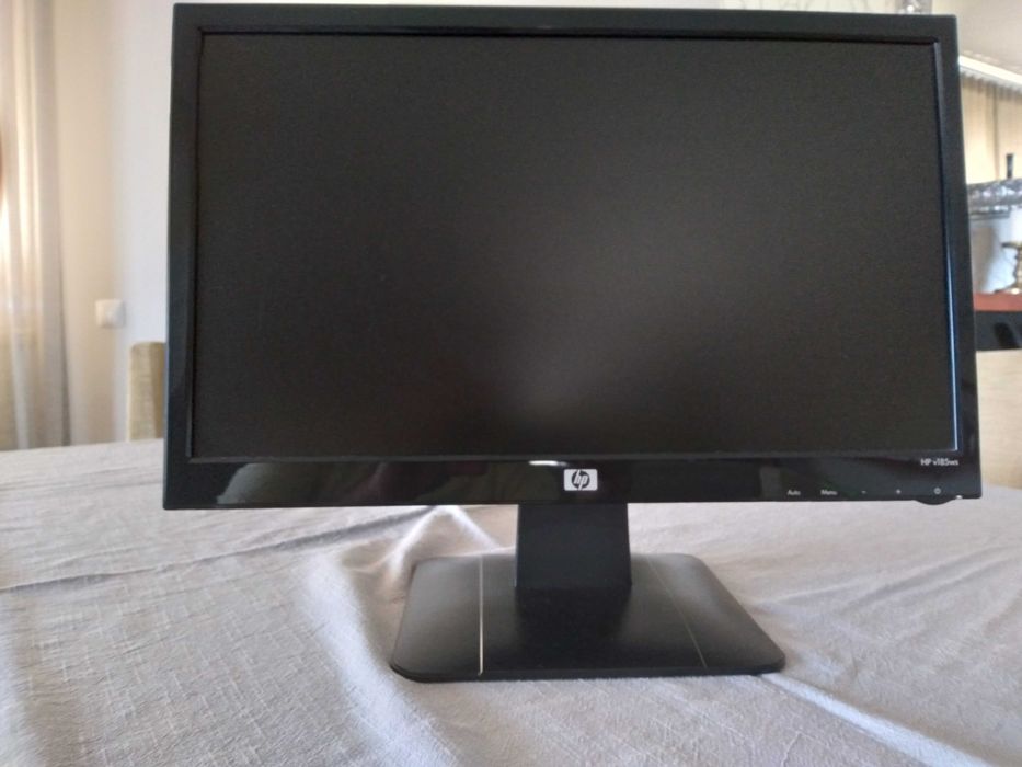 Monitor HP v185ws 18.5 Polegadas Ramada E Caneças • OLX Portugal