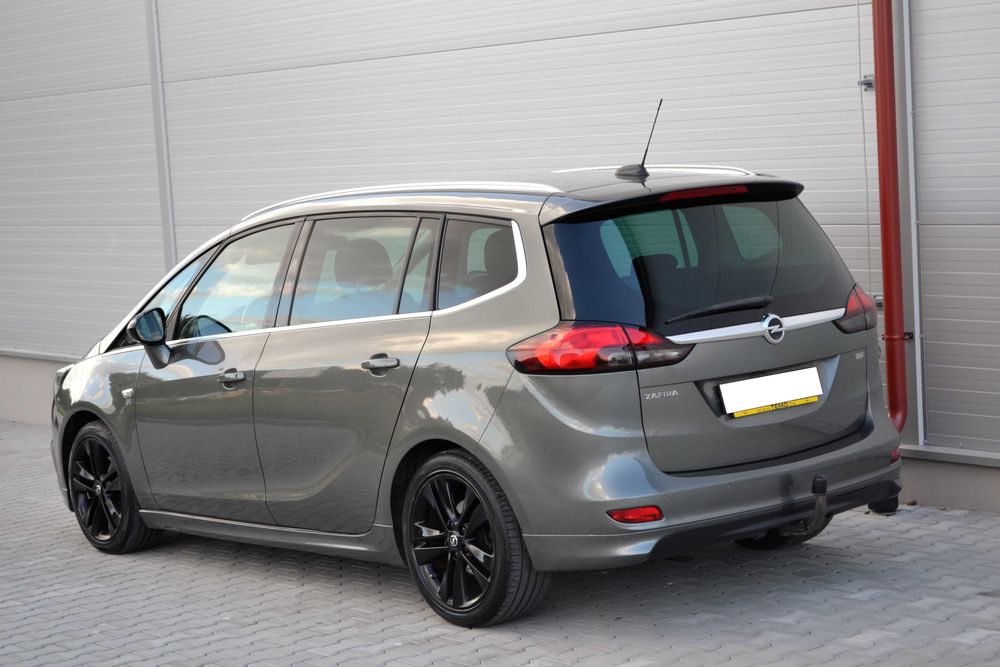 Opel Zafira C Opc