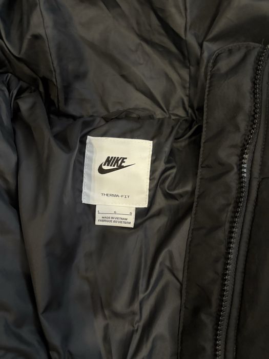 Жіноча зимова довга куртка Nike розмір L: 3 333 грн. - Пуховики і ...