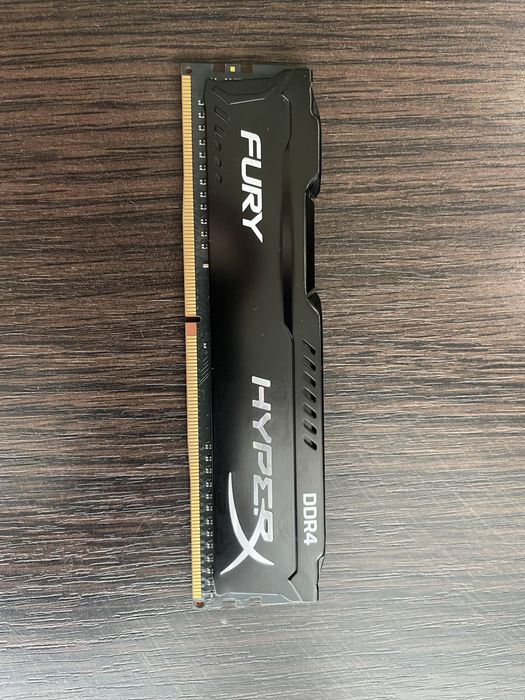 Оперативна памʼять Kingston HyperX Fury DDR4 8gb 2400mzh: 600 грн ...