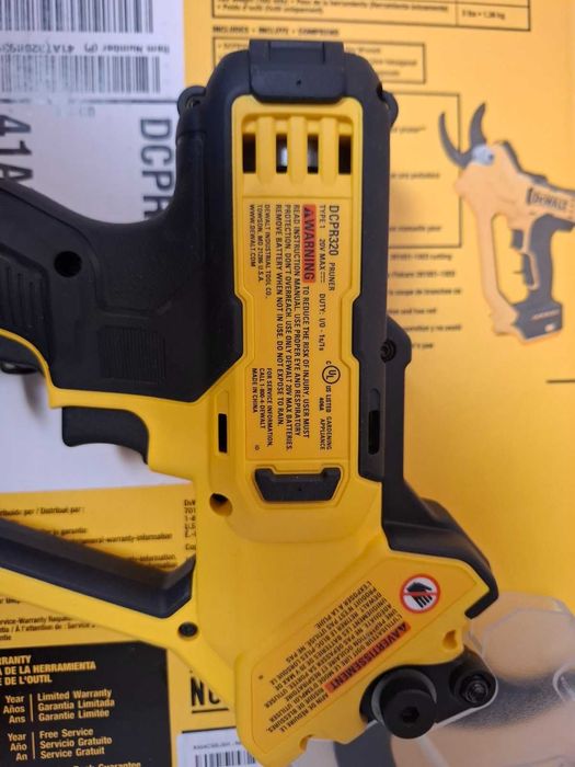 Акумуляторний секатор DeWalt DCPR320 20V MAX — Оригінал США: 5 200 грн ...