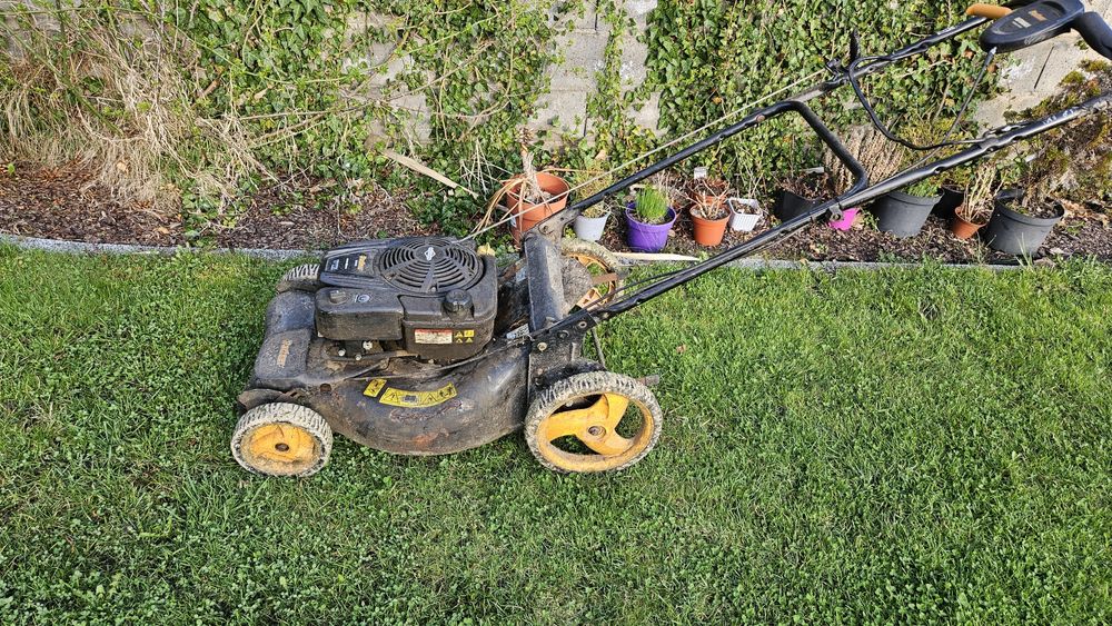 Kosiarka partner p53-875dwa silnik Briggs Stratton Raciborsko • OLX.pl