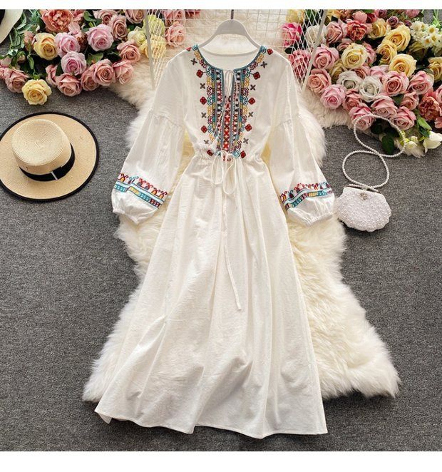 Лляна Вишита сукня вишиванка міді 1 500 грн Сукні вишиванки Перегінське на Olx