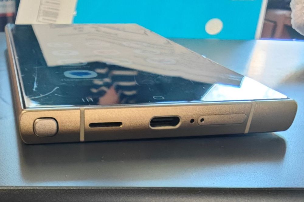 Samsung S928B Galaxy S24 Ultra 12/256Gb gold unlocked: 25 000 грн ...