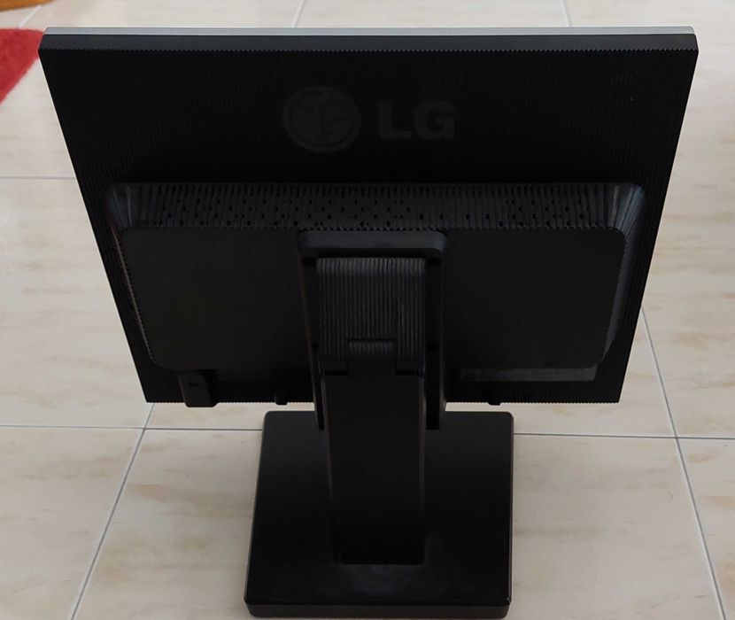 Monitor LG 17 usado Lisboa • OLX.pt