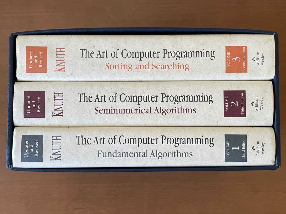 Livro de Algoritmos The Art of Computer Programming por Donald Knuth Avenidas Novas • OLX.pt