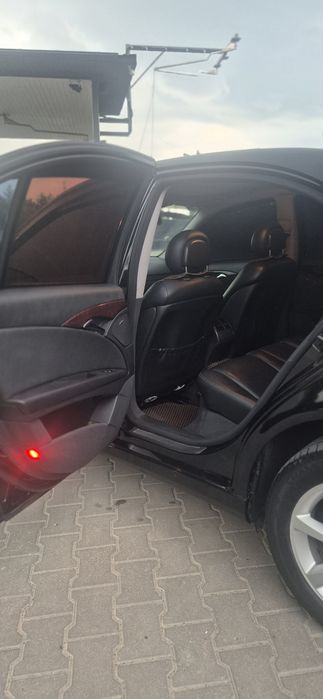 Продам Mercedes 211,2.2 дизель!!!: 6 600 $ - Mercedes-Benz Сокиряни на Olx