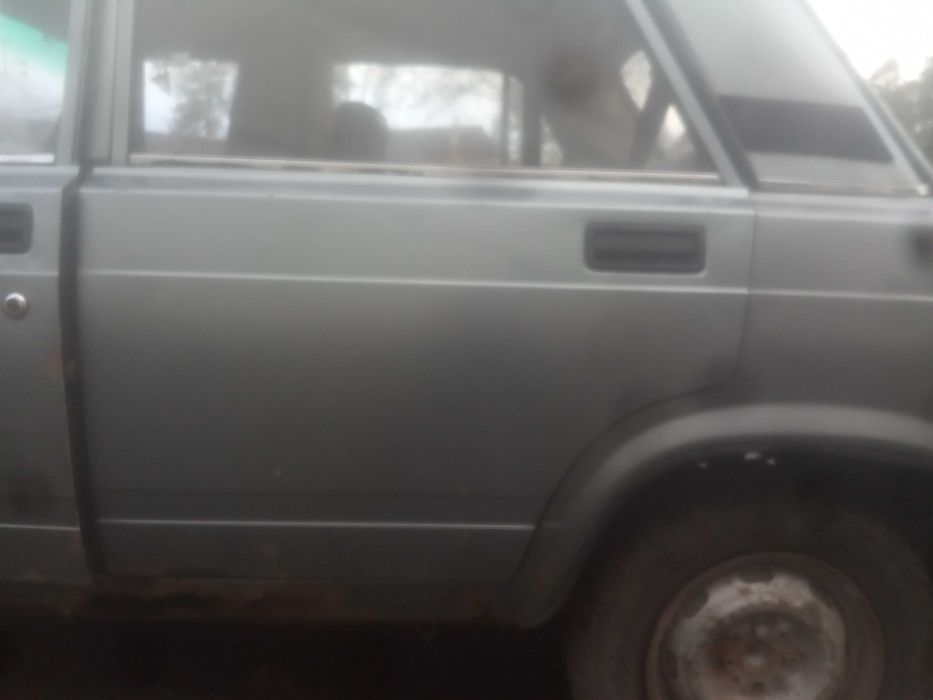 Продам двері ваз 2107: 300 грн. - Двері Полтава на Olx