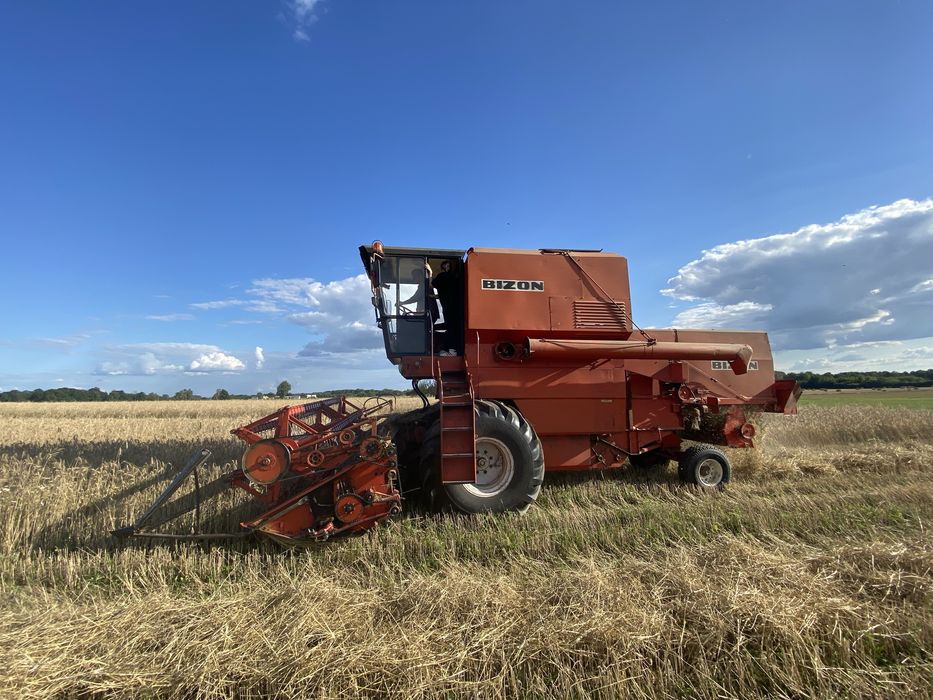Sprzedam kombajn zbożowy Bizon America – gotowy do sezonu! Nasielsk ...