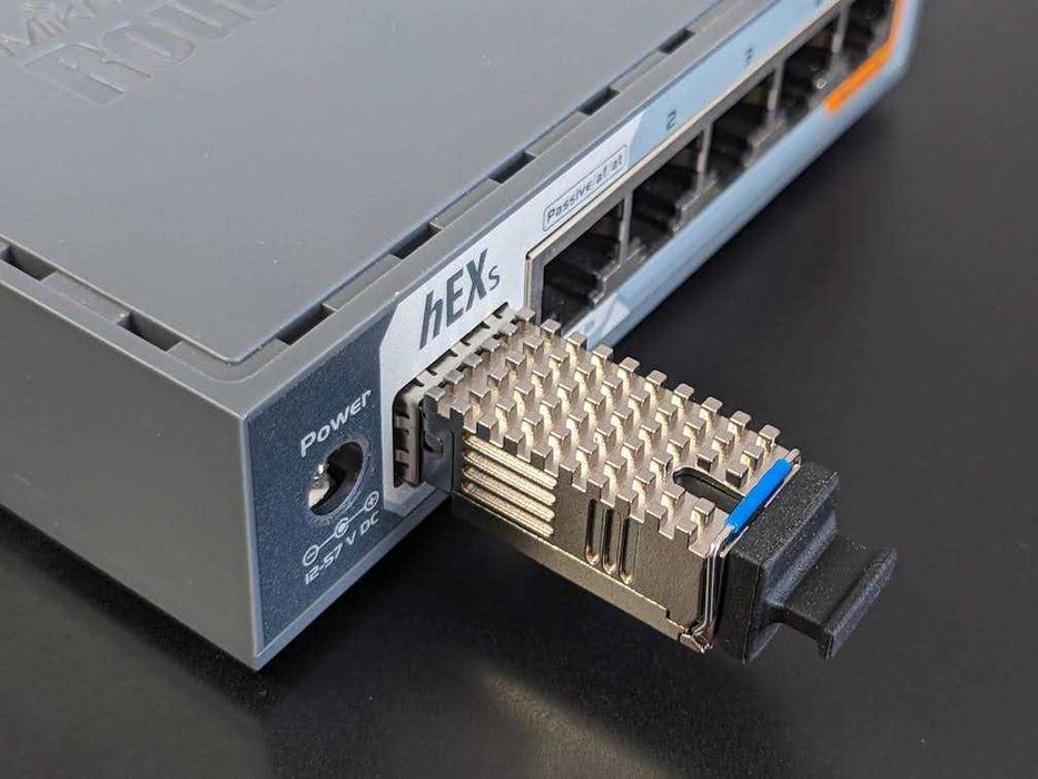 Модуль XPON (ONU у форм-факторі SFP SC-UPC) DFP-34X-2C2: 2 000 грн ...