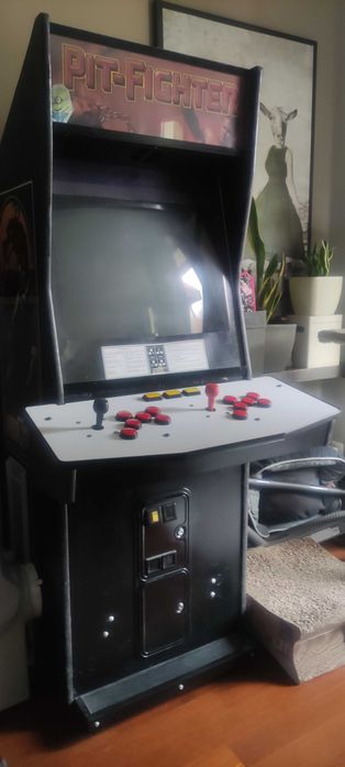 Automat Arcade Atari z 1991 monitor kineskopowy WROCŁAW Wrocław Krzyki ...