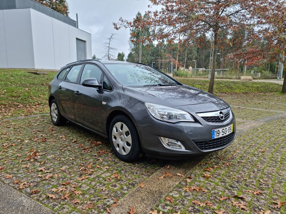 Opel astra sports tourer Coronado (São Romão E São Mamede) • OLX.pt