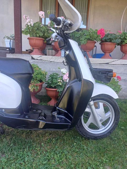 Скутер YAMAHA Gear ямаха: 680 $ - Мопеди / скутери Рівне на Olx