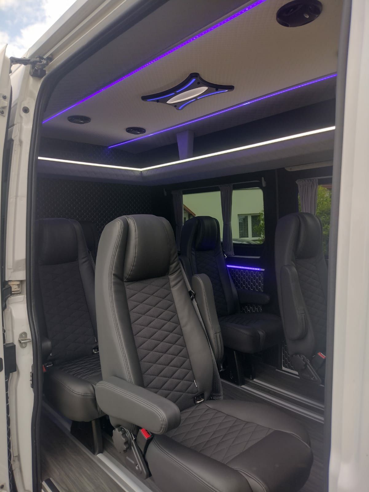 Wynajem bus 9 osobowy Częstochowa Lisiniec • OLX.pl Wynajem bus 9 osobowy Częstochowa Lisiniec • OLX.pl
