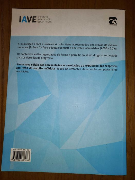 Livro de exames IAVE de Física e Química 2008 _ 2016 Pinhal Novo • OLX Portugal