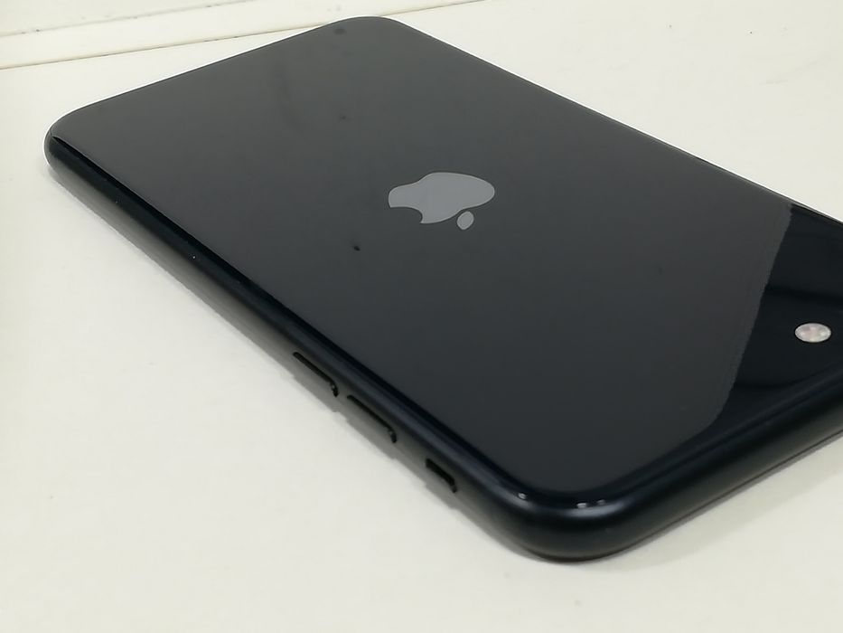 Apple iPhone SE 3 (128gb/96%): 3 299 грн. - Мобільні телефони / смартфони Запоріжжя на Olx