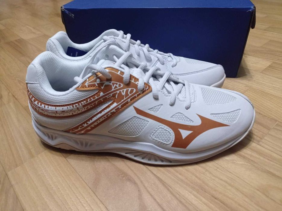 Кроссовки кросівки Mizuno женские волейбольные для волейбола 38: 2 499 ...
