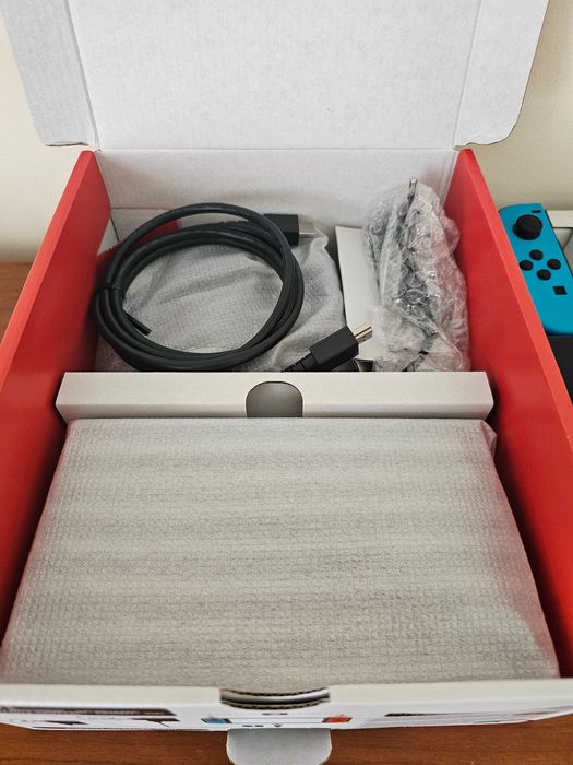 Nintendo Switch Oled c/Modchip Como Nova Moscavide E Portela • OLX Portugal