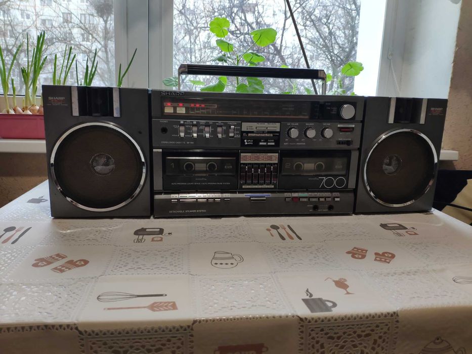 Продам магнитолу SHARP-GF700ZD: 5 500 грн. - Магнітоли Харків на Olx