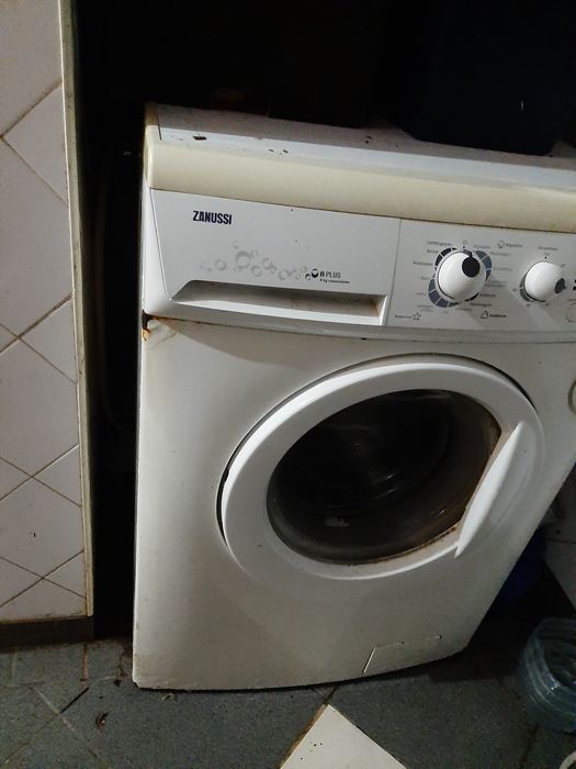Vendo makina de lavar roupa 7kg Alto Do Seixalinho, Santo André E ...
