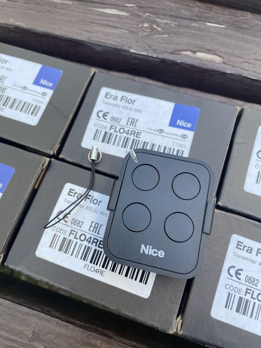 Nice era Flor Flo4Re пульт для воріт,шлагбаума, гаража: 285 грн. - Інша техніка для дому Івано ...