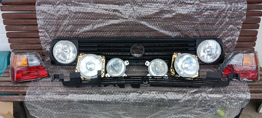 Решітка Фари VW Golf 2 Jetta 2: 950 грн. - Кузова легковых автомобилей Ковель на Olx