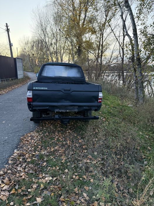 Продам Mitsubishi L200 2.5 Киев: 5 700 $ - Mitsubishi Київ на Olx