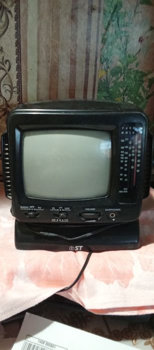 Мини телевізор.радіо. ST. S100: 320 грн. - Телевізори Київ на Olx