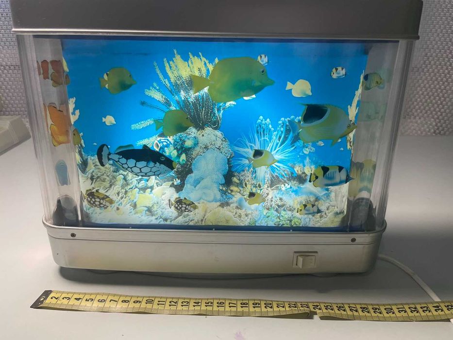 Продаю світильник акваріум з рибками 1 000 грн Освітлення Ужгород на Olx